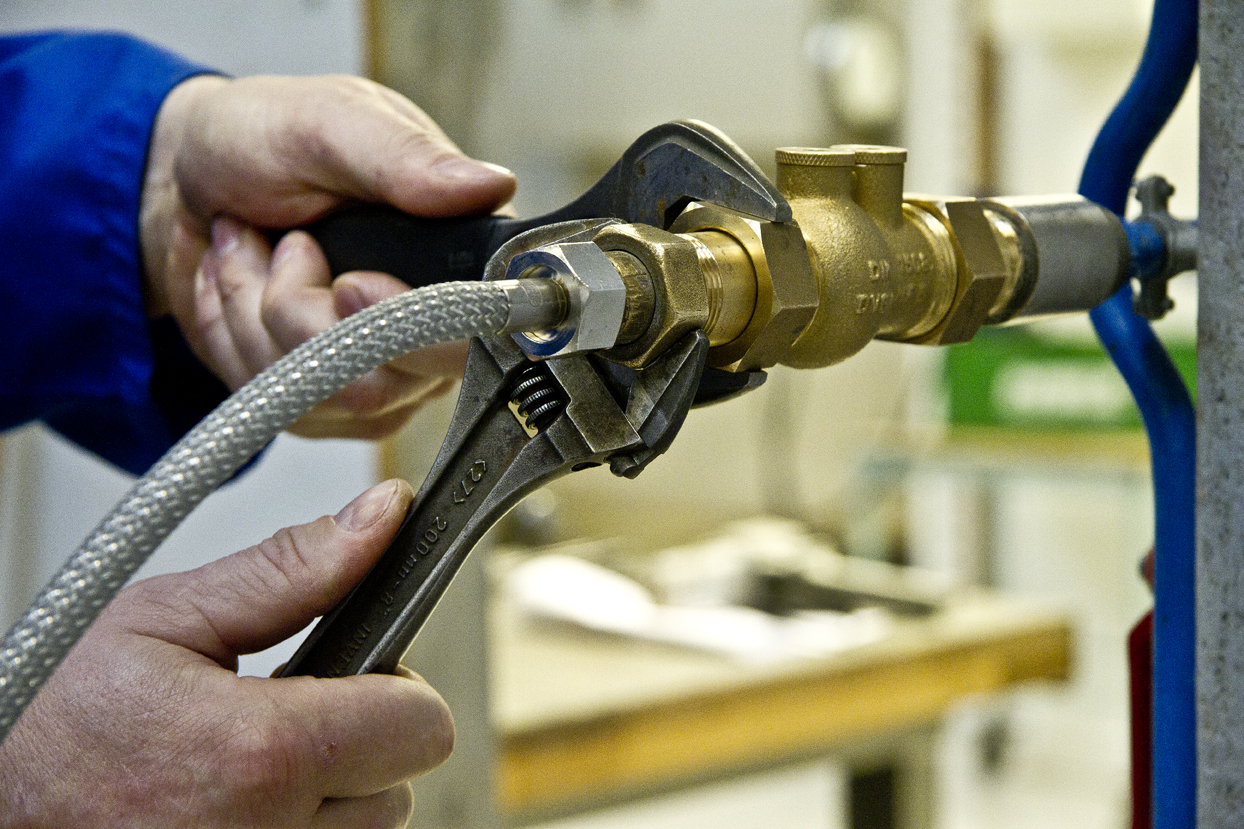 Rørsystemer og komponenter til vand og afløb (VA) - Teknologisk Institut