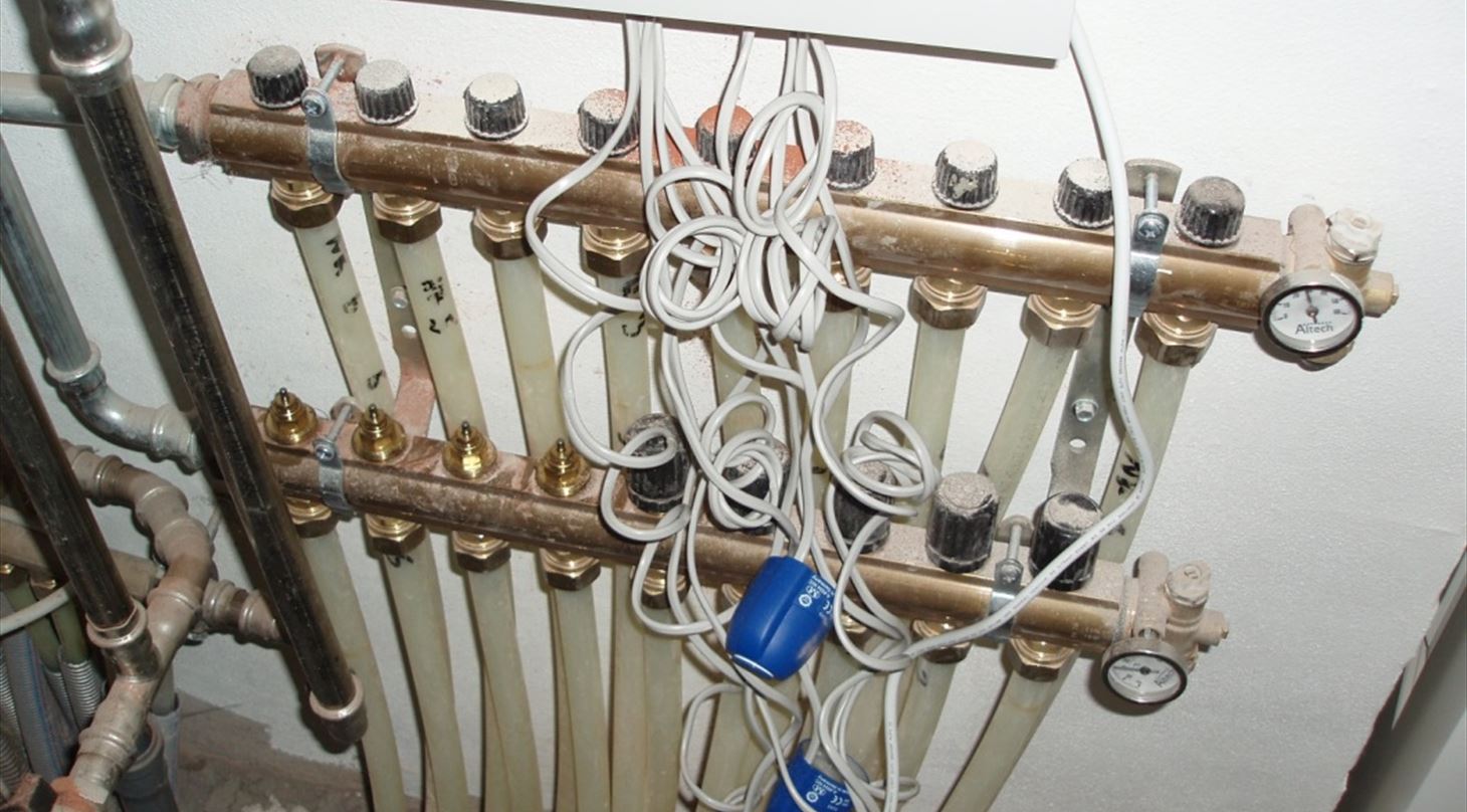 VVS-installationer - Gulvvarmeanlæg - Teknologisk Institut