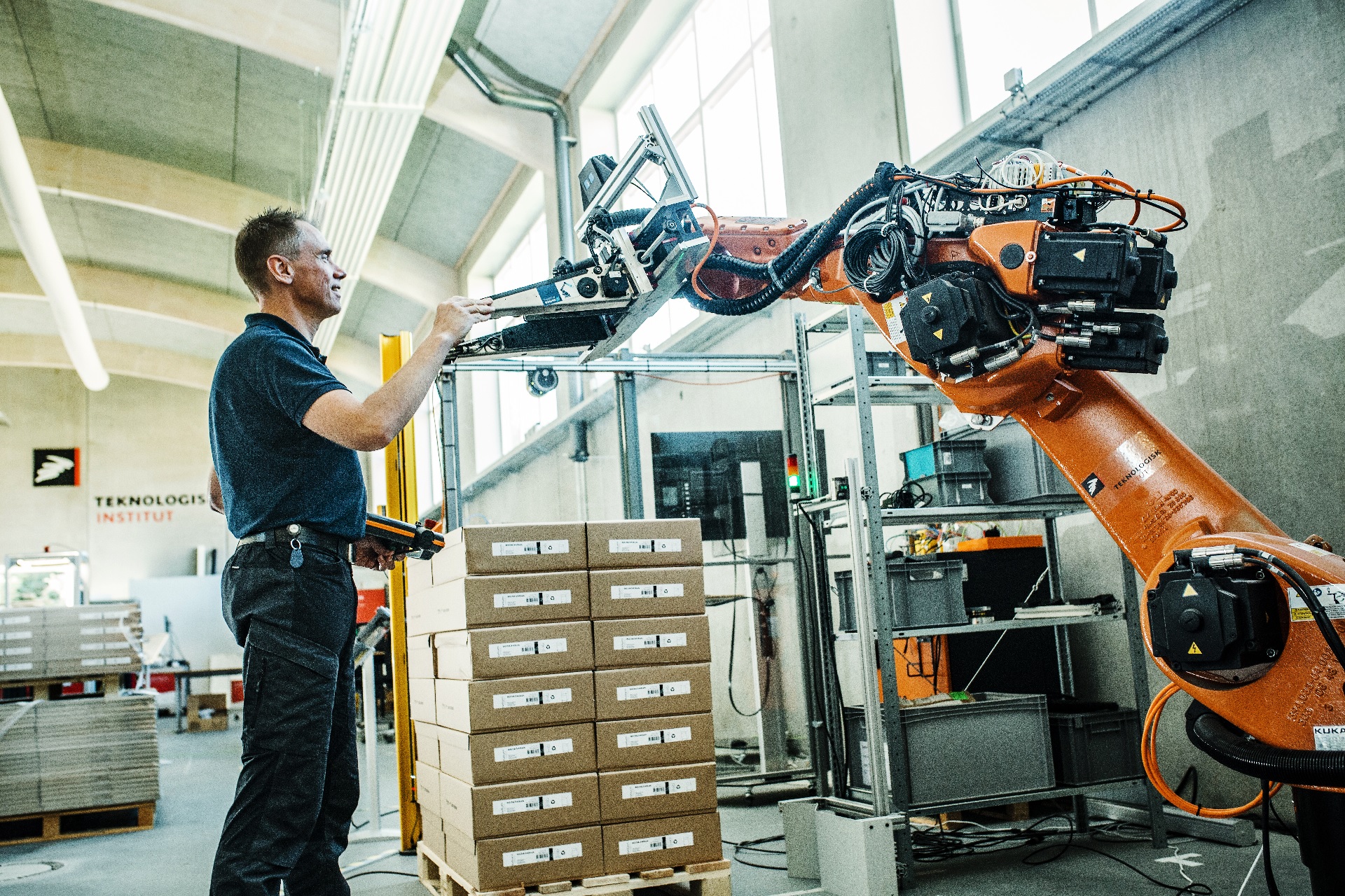 Teknologisk Institut skal hjælpe industrien med at indføre kunstig ...