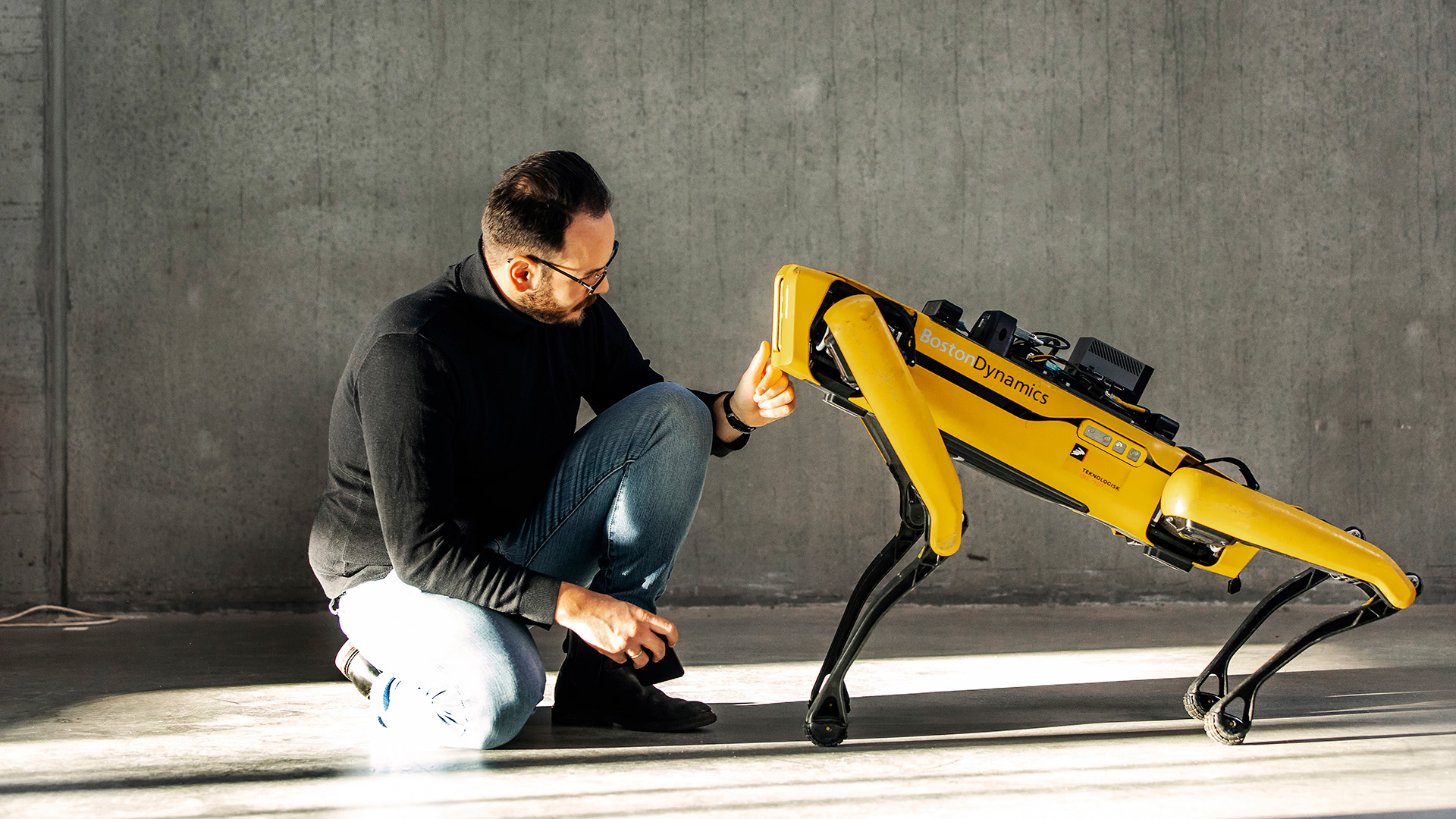 Robotlaboratorier - Teknologisk Institut