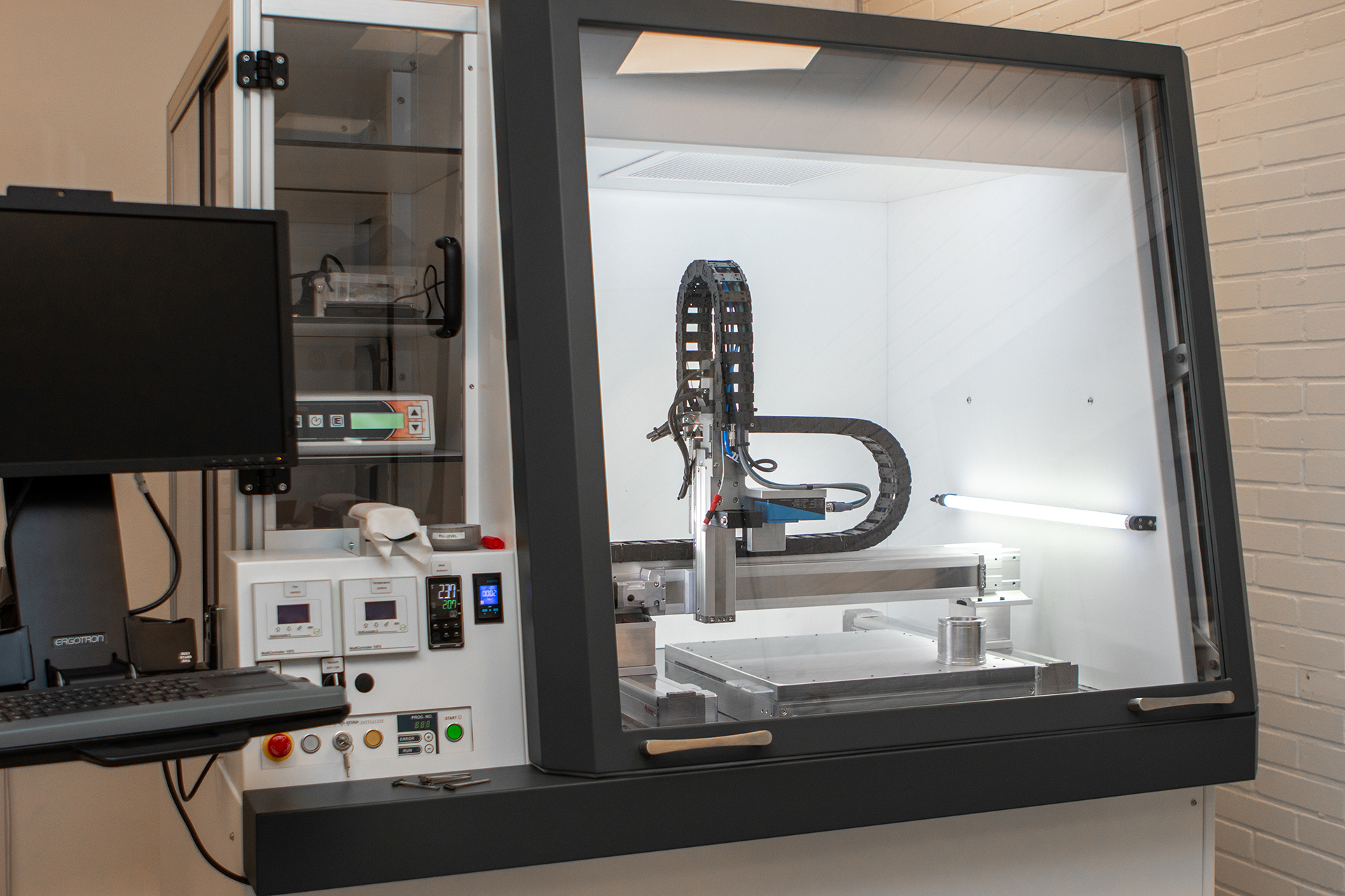 Ultralydsspray-deponering - Teknologisk Institut