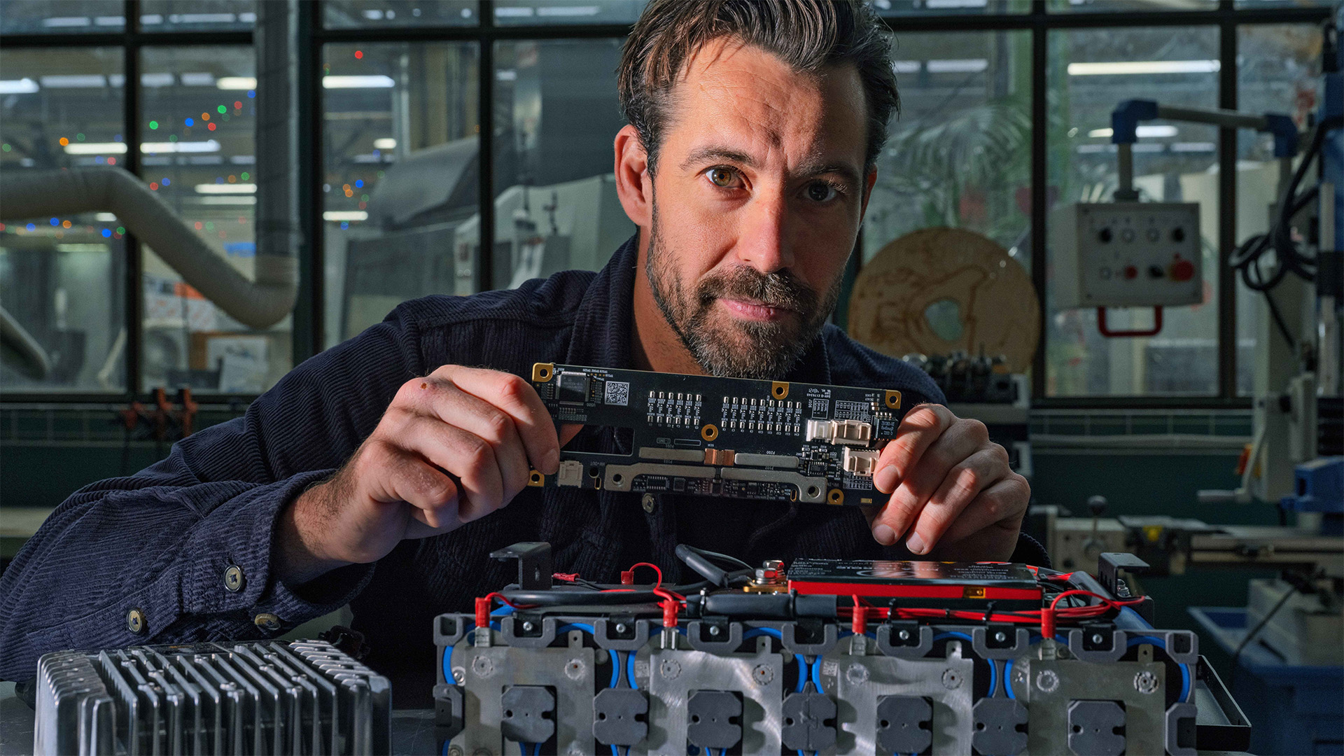 Dansk batteri-startup tænker stort: Fra garageprojekt til automatiseret ...